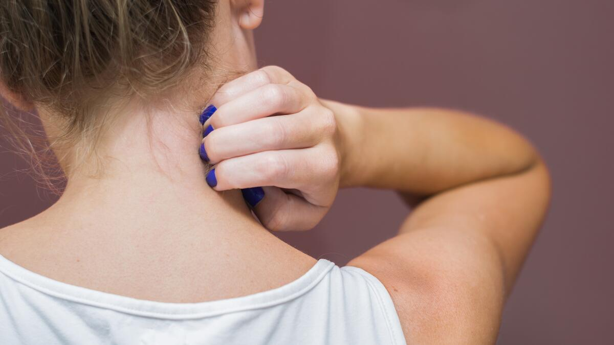 Itchy Skin Without a Rash: Causes, Symptoms, and Relief Options
